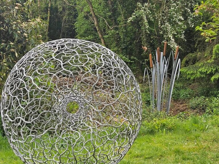 Walk around Cotswold Sculpture Park